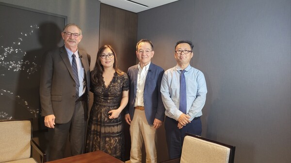 Over 80 Patents! ① R. Rox Anderson Interview with Dr. Wooseok Koh