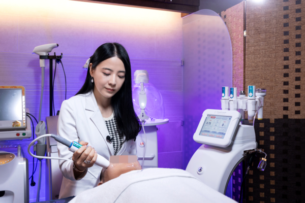 Accent Ultra + AllTune + Astrodome Facial Combination Live ① UYOU ...