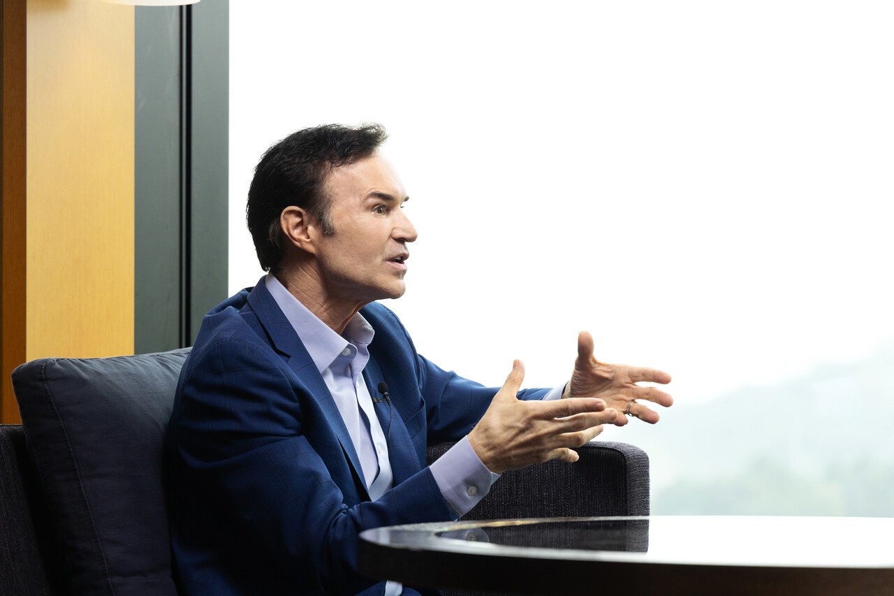 World-renowned Dermatologist and Founder of Fotofacial ② Interview with ...